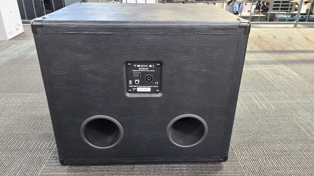 Gear Hunter | Tech 21 - B112-VT