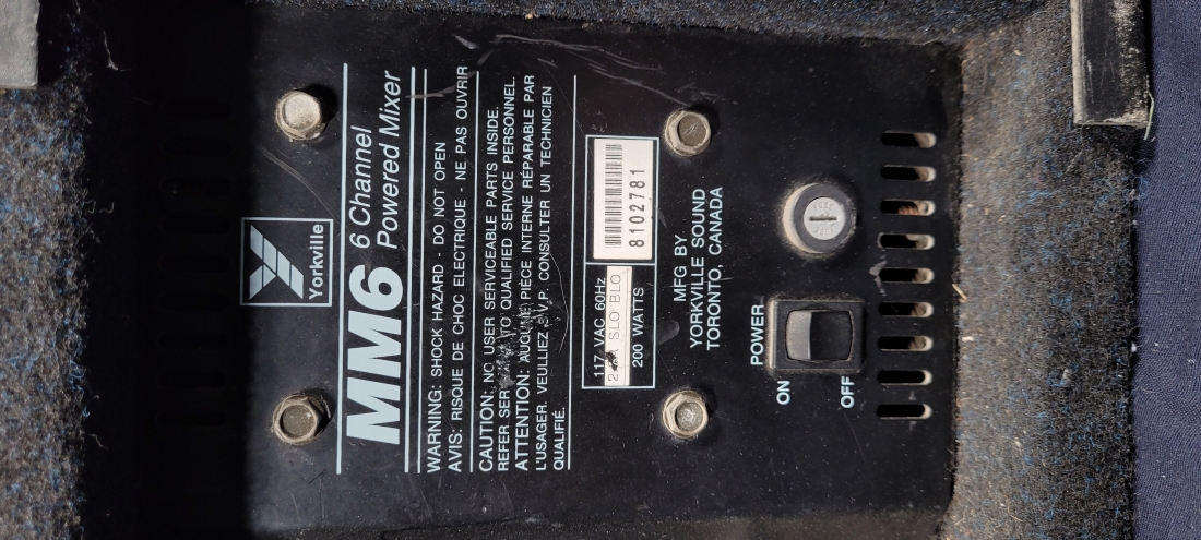 Gear Hunter | MM6 6 Channel Powered Box Mixer