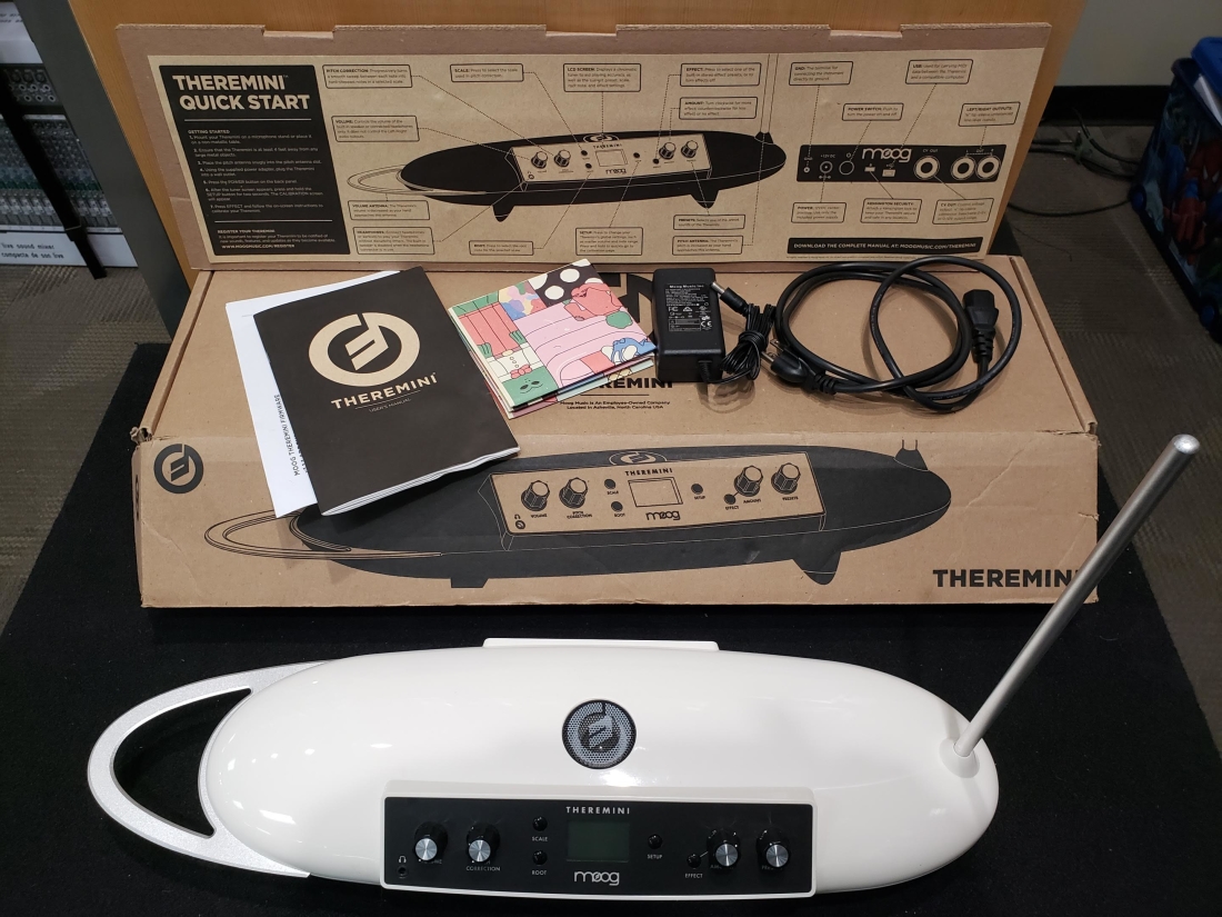 Gear Hunter | Moog Theremini Synthesizer