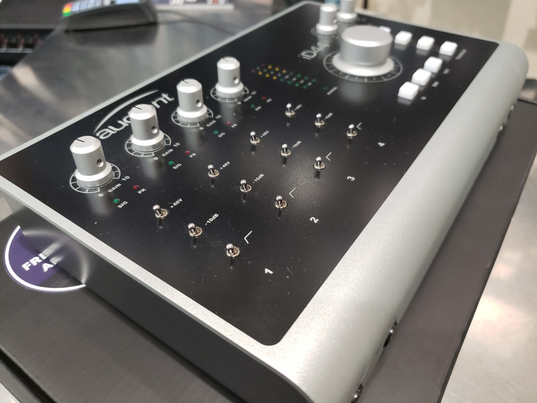 Gear Hunter | Audient ID44 USB Audio Interface