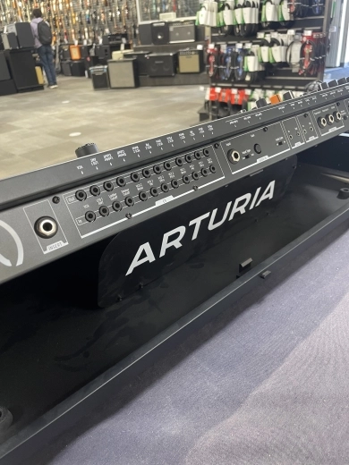 Gear Hunter | Arturia - MATRIXBRUTE BK