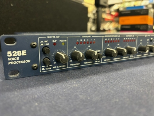 Gear Hunter | Symetrix 528E