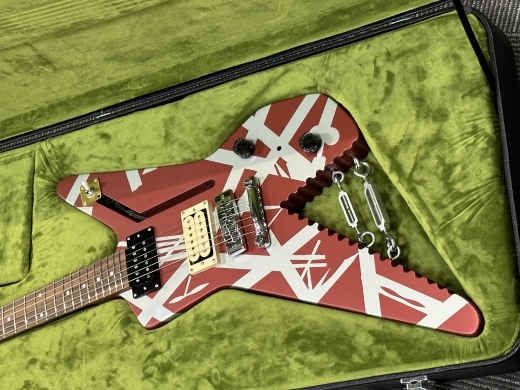 Gear Hunter | EVH SHARK