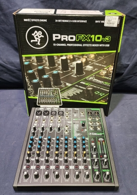 Gear Hunter | Mackie - PROFX10 V3