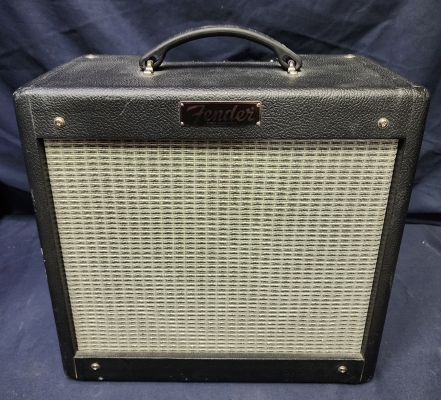 Gear Hunter | Fender Pro Junior III - Black