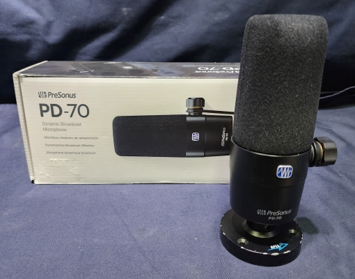 Gear Hunter | PreSonus PD-70 Dynamic Vocal Microphone