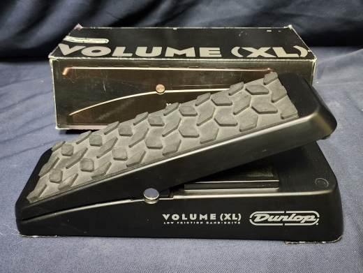 Gear Hunter | Dunlop Volume X with Expression