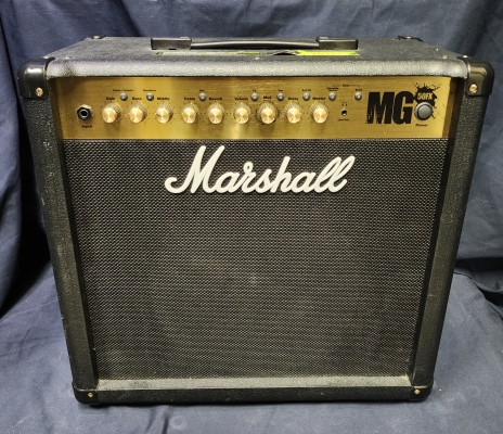 Gear Hunter | Marshall MG50FX - 50 Watt 1x12 Combo