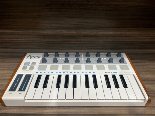 Gear Hunter | Arturia - MINILAB