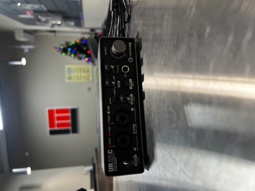 Gear Hunter | Steinberg - UR22C