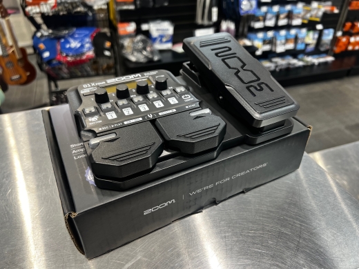 Gear Hunter | Zoom - G1X FOUR - ZOOM