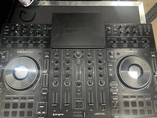 Gear Hunter | Denon - PRIME 4