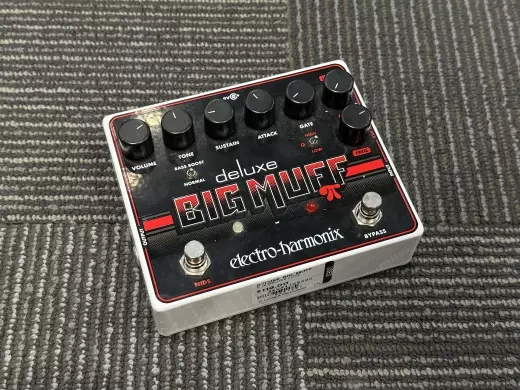 Gear Hunter | Electro-Harmonix - DELUXE BIG MUFF