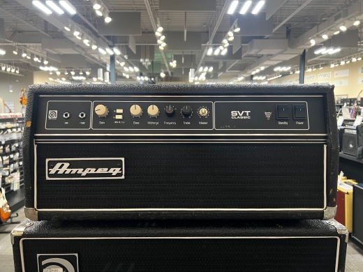 Gear Hunter | Ampeg - SVT-CL