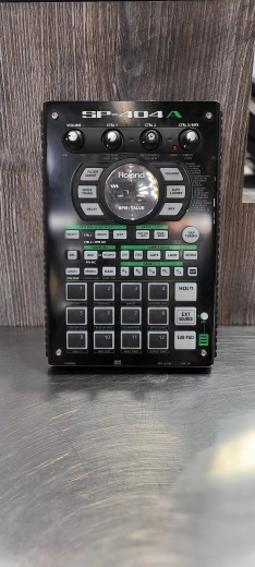 Gear Hunter | Roland - SP-404A