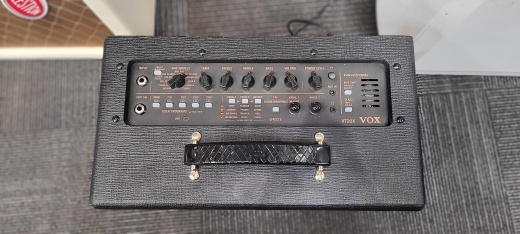 Gear Hunter | Vox - VT20X