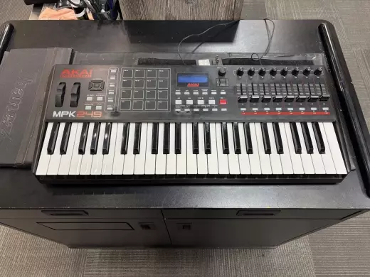 Gear Hunter | Akai - MPK249