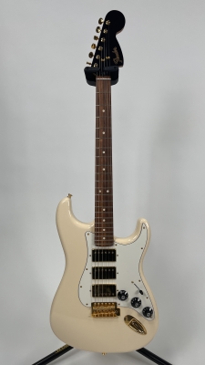 Gear Hunter | Fender Limited Mahogany Blacktop Stratocaster HHH ...