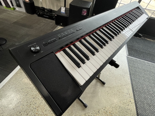 Gear Hunter | Yamaha - NP32 B