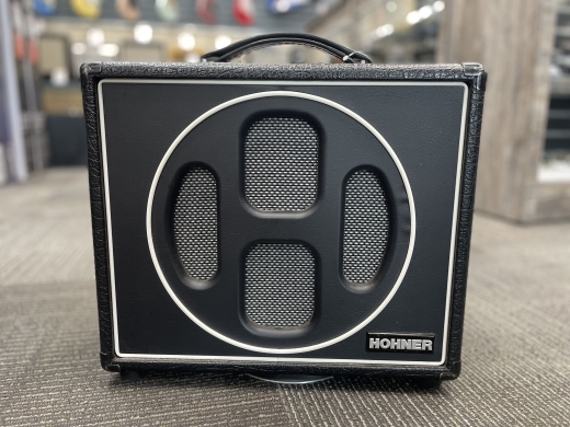 Gear Hunter | Hohner HooDoo Harmonica Amplifier