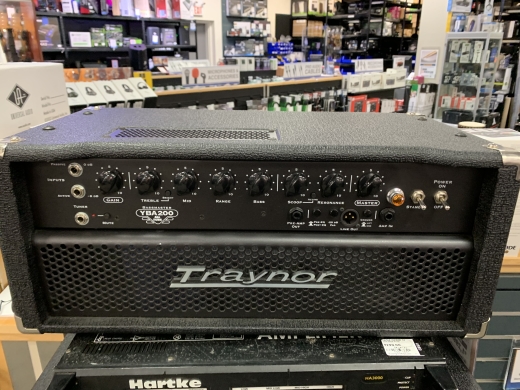 Gear Hunter | Traynor - YBA200-2