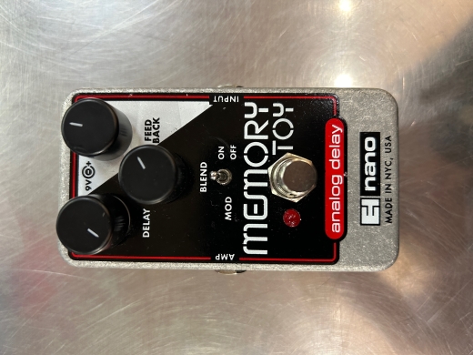 Gear Hunter | Electro-Harmonix - MEMORY TOY