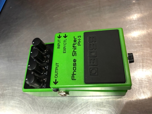 Gear Hunter | Boss - Phase Shifter Guitar Pedal