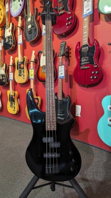 Gear Hunter | Jackson - JS2 SPECTRA 4