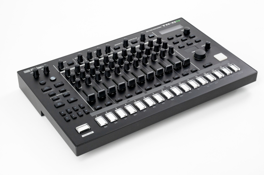 Gear Hunter | Roland - TR-8S Rhythm Performer