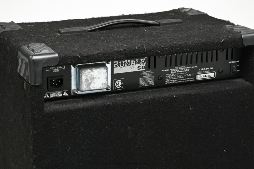 Gear Hunter | Fender - Rumble 60 Bass Combo