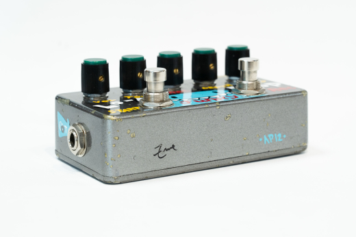 Gear Hunter | ZVEX Effects - Hand Painted Lo-Fi Loop Junky Pedal