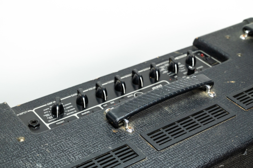 Gear Hunter | Vox - AD100VT Modeling Combo Amp