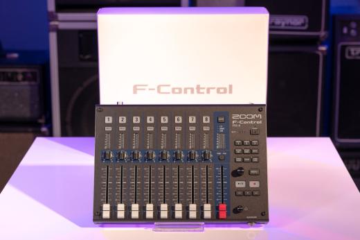 Gear Hunter | Zoom - FRC-8 F-Control