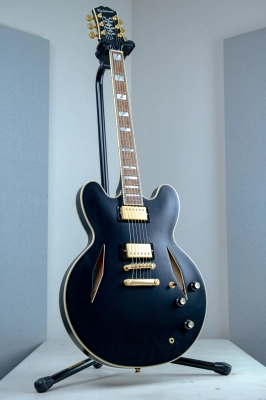 Gear Hunter | Epiphone - Emily Wolfe Sheraton Stealth - Black Aged Gloss