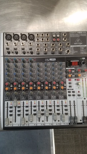 Gear Hunter | Behringer - X1622 16-INPUT 2/2 BUS MIXER W/EFX AND USB