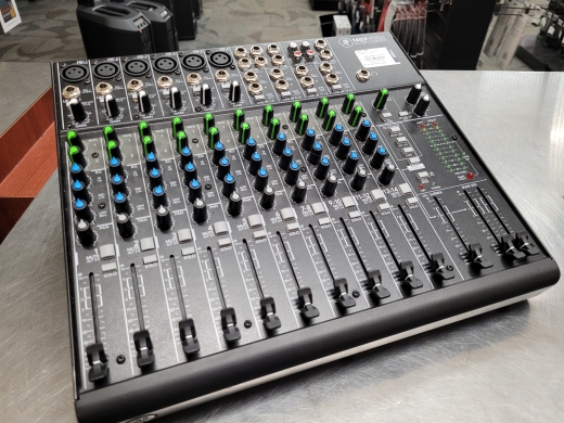 Gear Hunter | Mackie - 1402-VLZ4