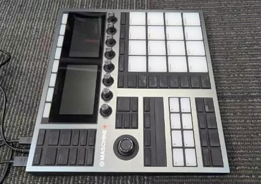 Gear Hunter | Native Instruments - MASCHINE PLUS