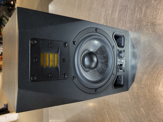 Gear Hunter | ADAM Audio - AD-A5X