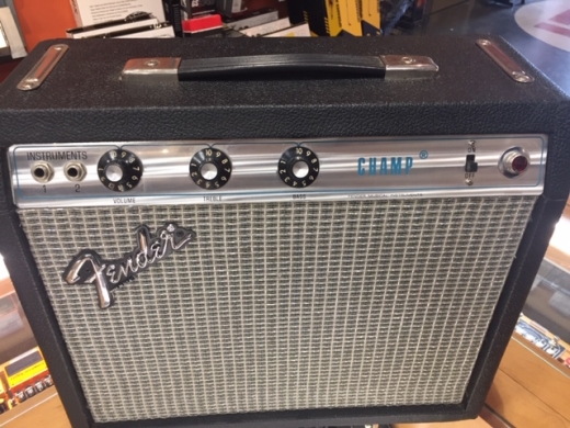 Gear Hunter | SILVERFACE FENDER CHAMP VINTAGE