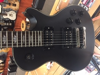 Gear Hunter | CHARVEL DS1