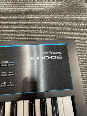 Gear Hunter | Roland - JUNO-DS 61