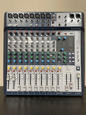 Gear Hunter | Soundcraft - SIGNATURE 12