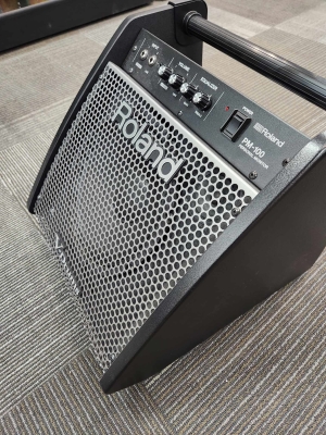 Gear Hunter | Roland - PM-100