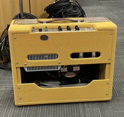 Gear Hunter | Fender - 57 CUSTOM DELUXE AMP