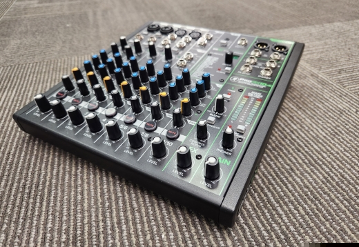 Gear Hunter | Mackie - PROFX10 V3