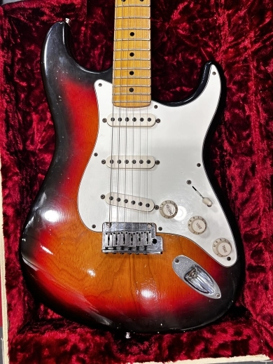 Gear Hunter | Fender - 150-1512-815