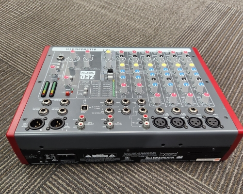 Gear Hunter | Allen & Heath - ZED-10FX