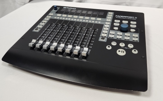 Gear Hunter | PreSonus - Faderport 8