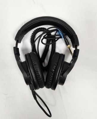 Gear Hunter | Audio-Technica - ATH-M40X