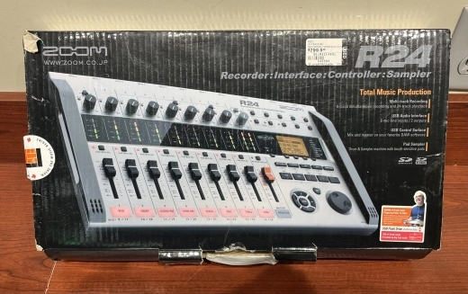 Gear Hunter | Zoom - R24